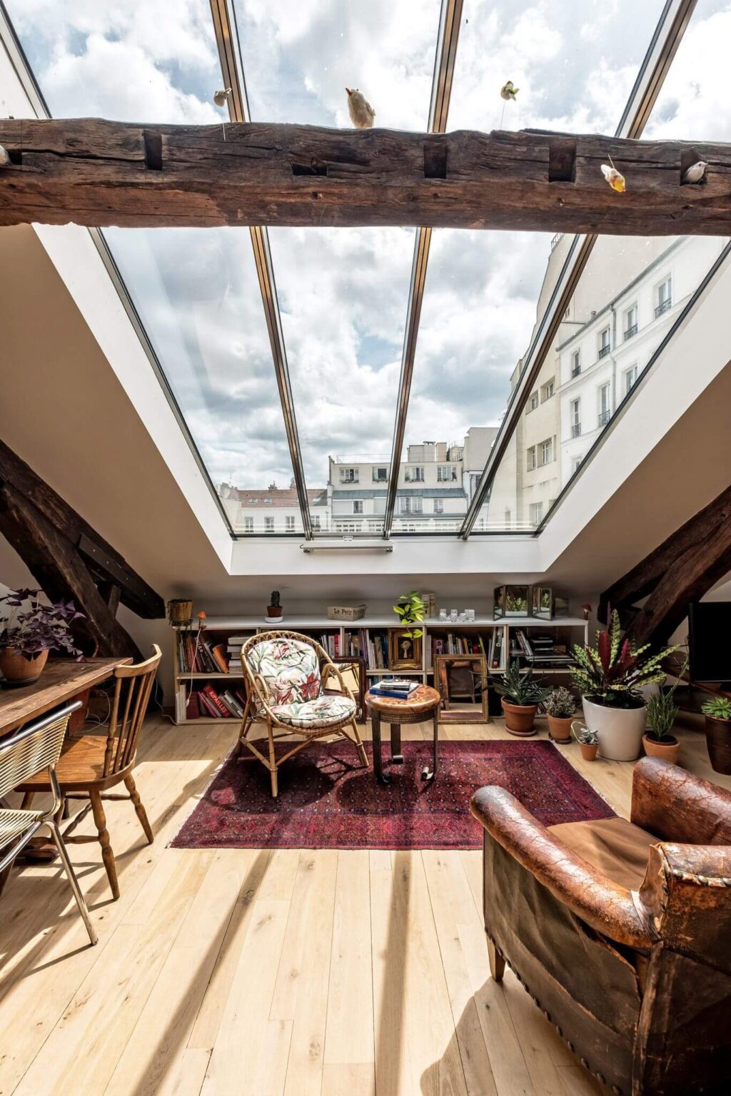 A Beautifully Renovated Attic Apartment in Paris - The Nordroom