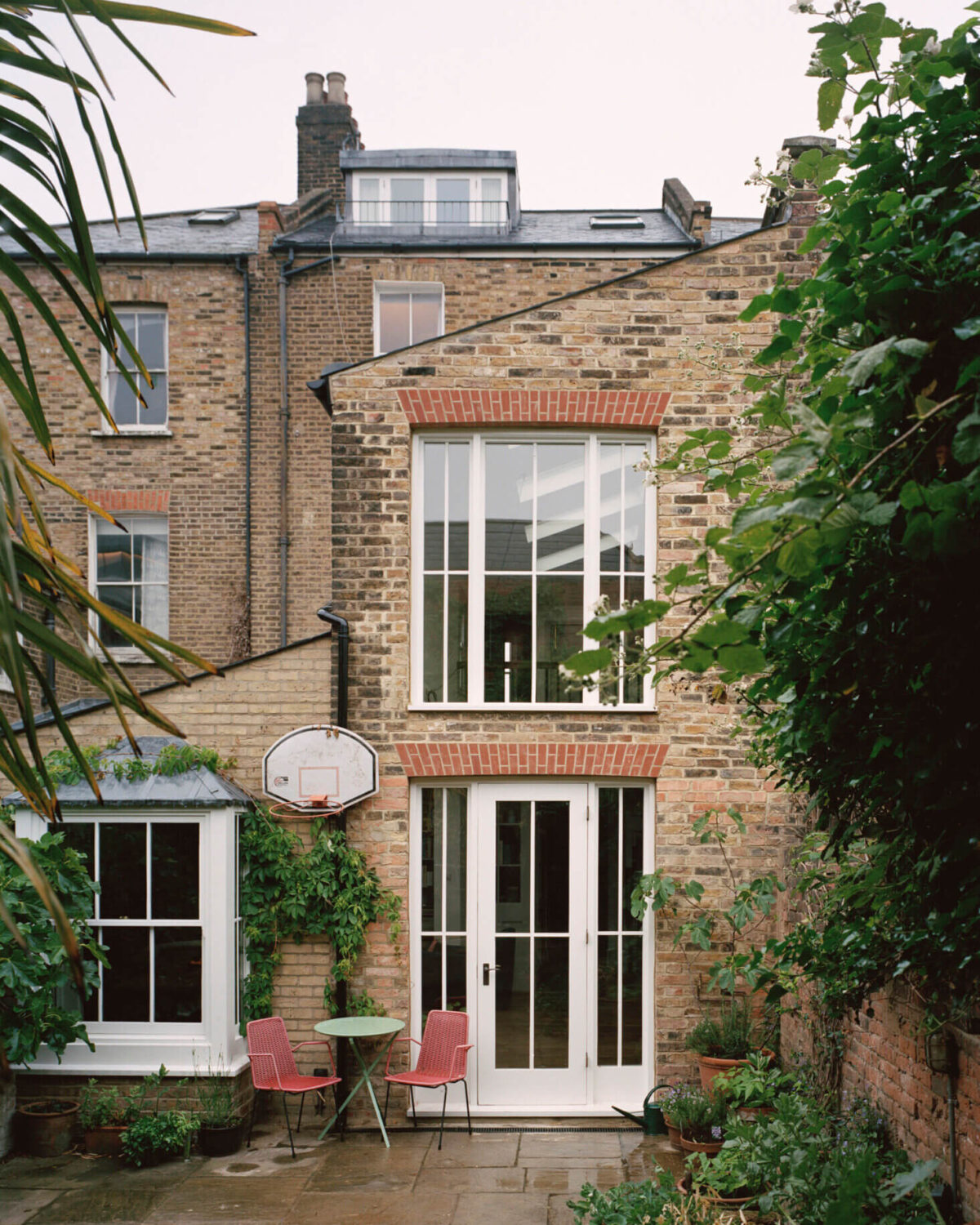 A Victorian Home in London Remodeled by Mark Lewis - The Nordroom