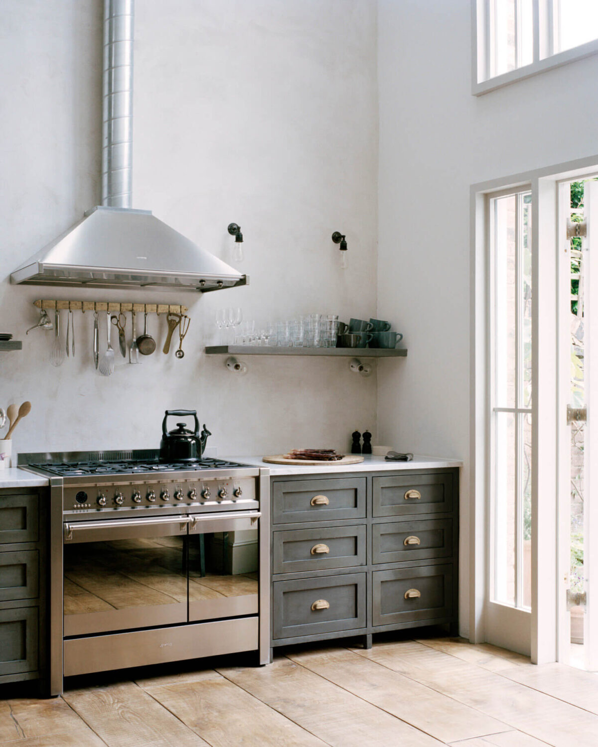 A Victorian Home in London Remodeled by Mark Lewis - The Nordroom