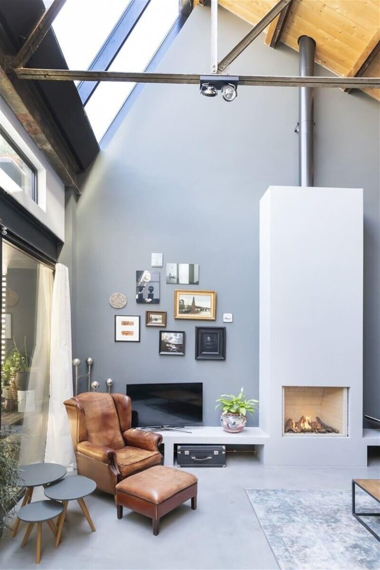 A Modern Industrial Loft in a Converted Amsterdam Factory - The Nordroom