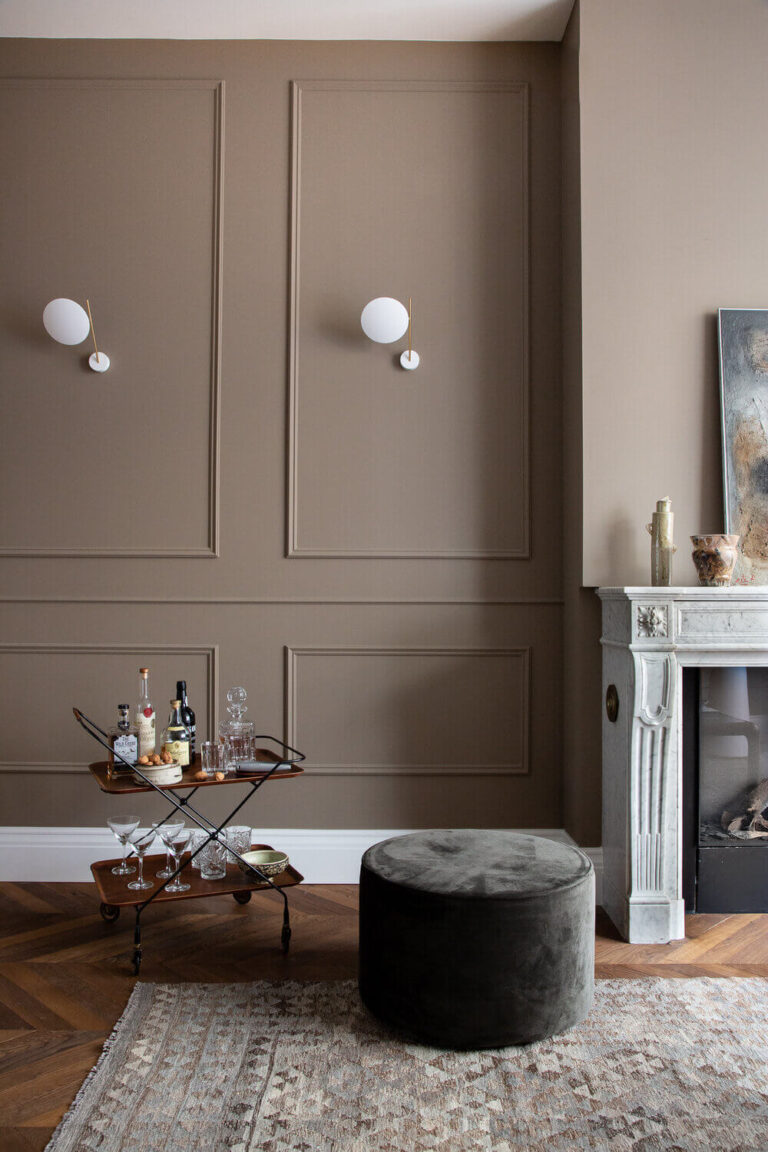 Timeless Elegance and Dusty Color Tones in a Dutch Townhouse - The Nordroom