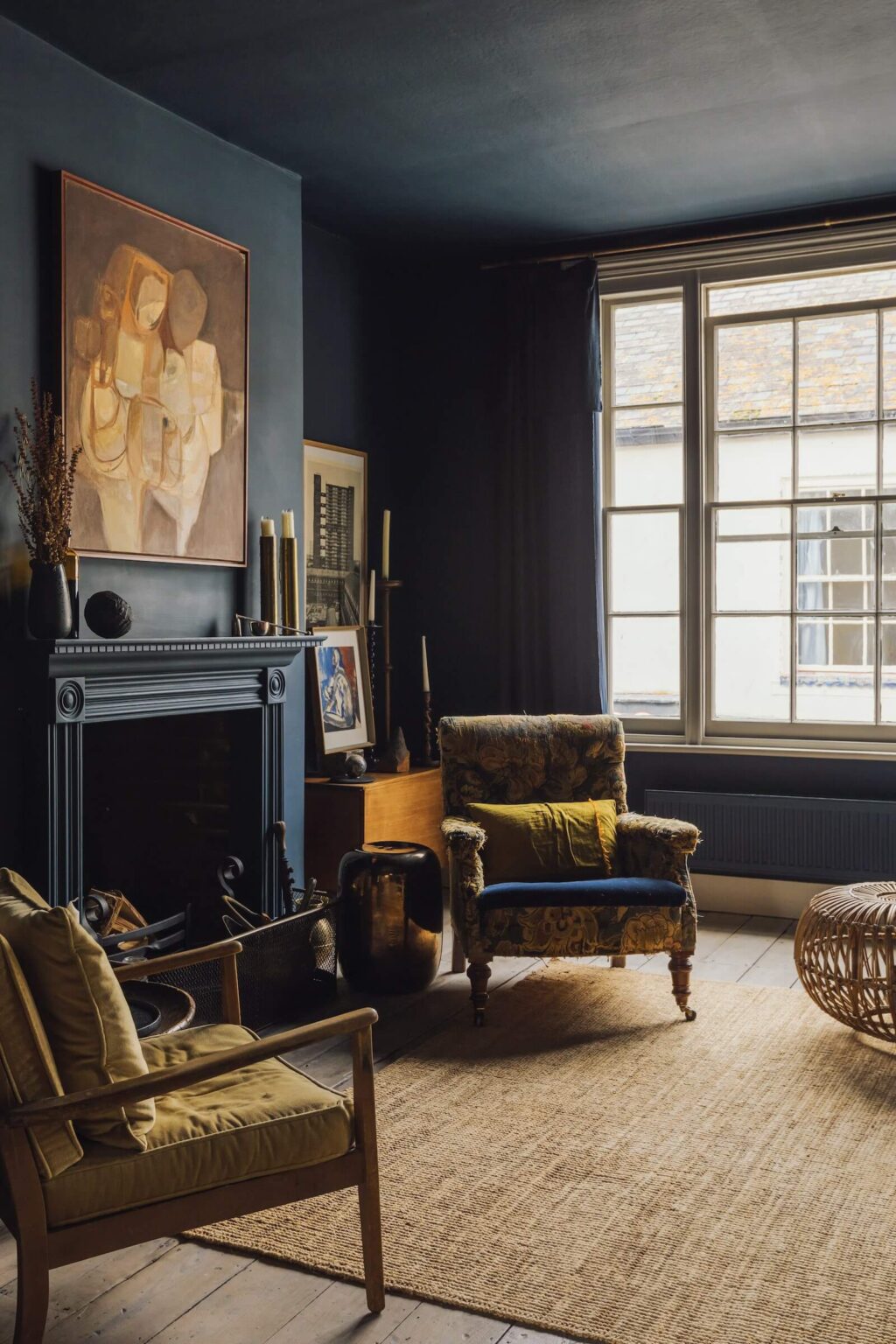 Moody Colors in a Unique Historic Apartment - The Nordroom