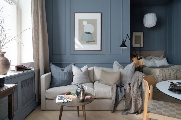 A Luxurious Blue and Gray Studio Apartment - The Nordroom