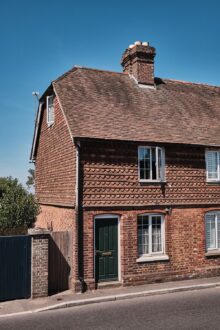 Bold Colors in a Charming English Cottage - The Nordroom