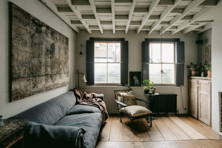 Original Features in a Regency Cottage in London - The Nordroom