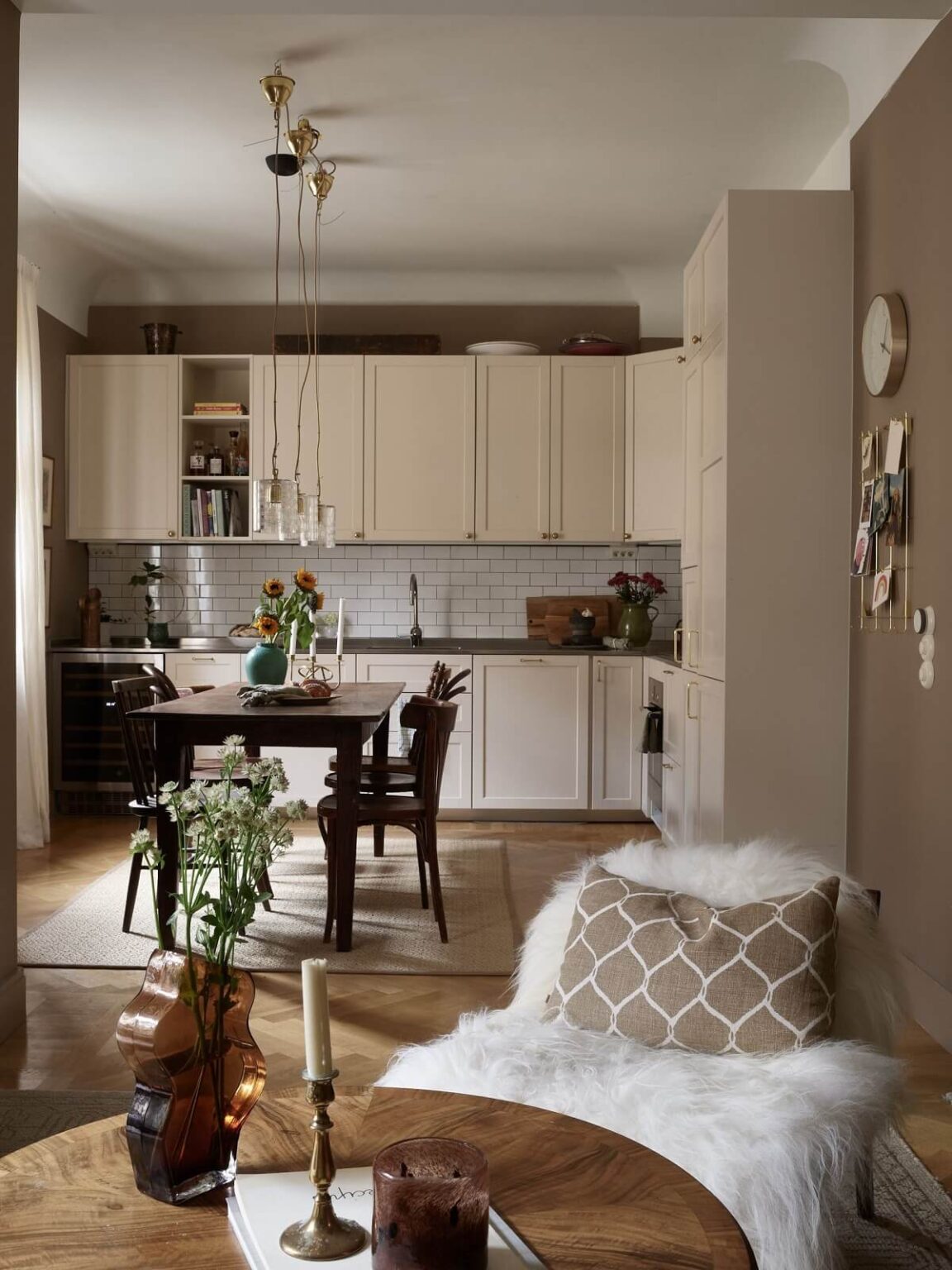 A Warm Nordic Apartment with Light Brown Walls - The Nordroom