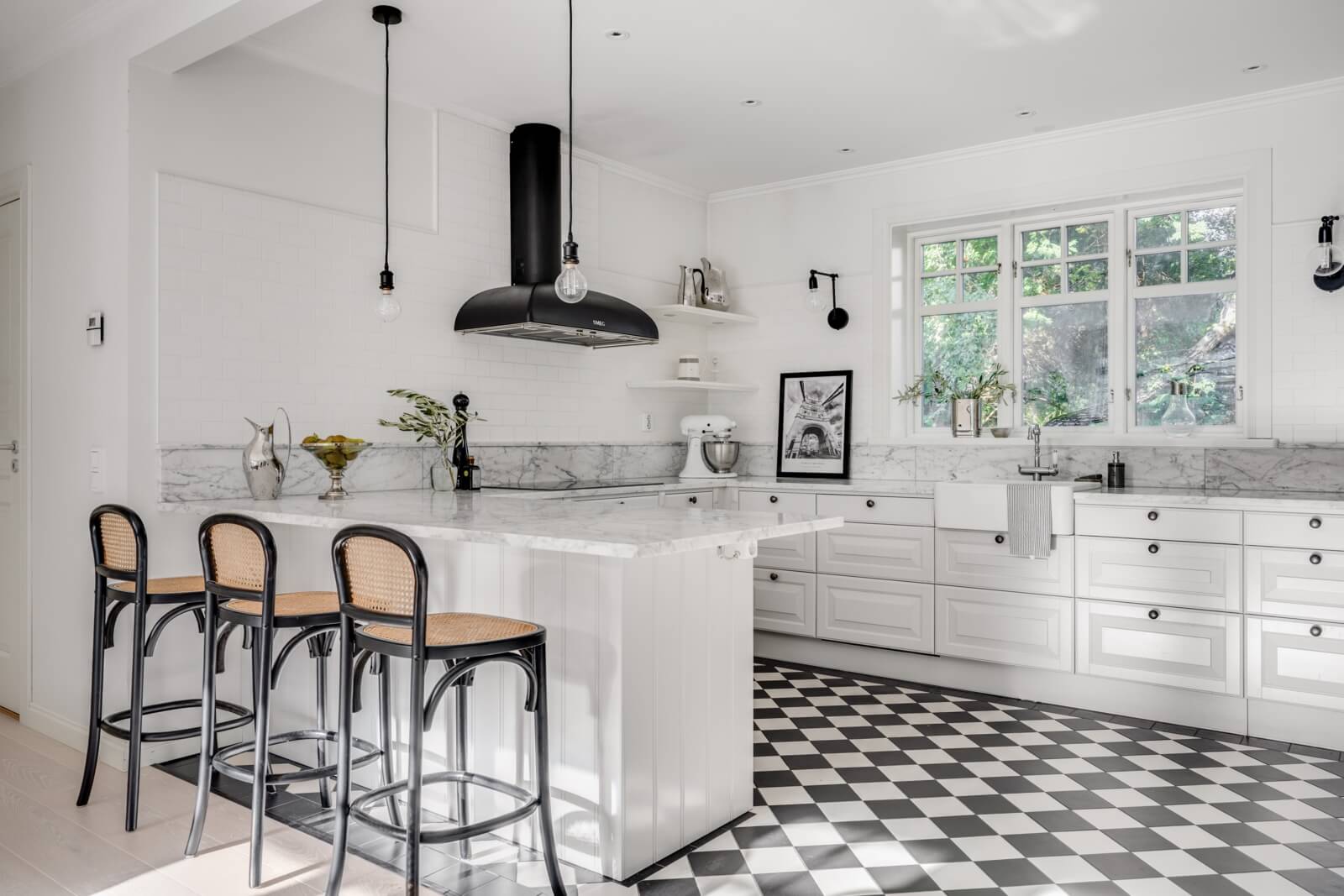 31 Practical Kitchen Flooring Ideas For Your Home The Nordroom