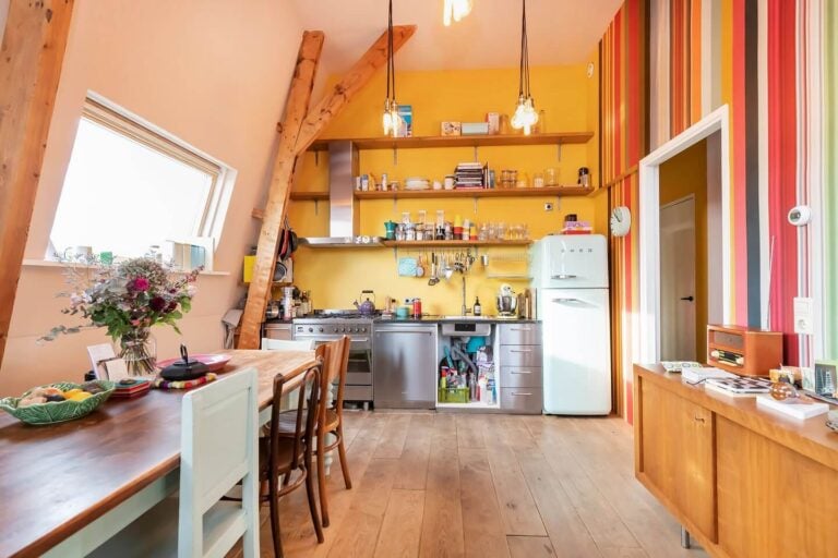A Colorful Loft in Amsterdam with Exposed Wooden Beams - The Nordroom