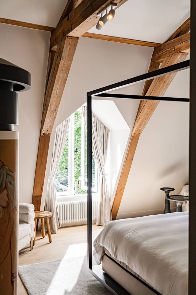 A Luxurious Dutch Villa in a Former Carriage House - The Nordroom