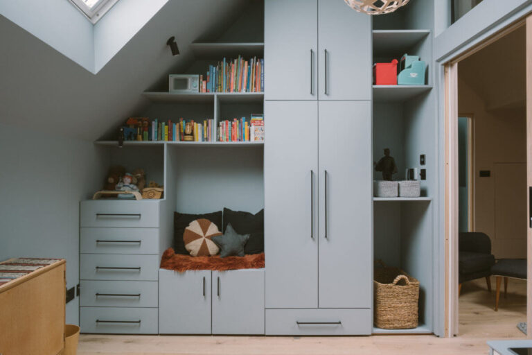 A Modern Split-Level Home with Colorful Rooms - The Nordroom