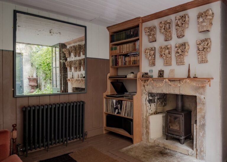 A Unique Historic House with Old Fashioned Shop in Bath - The Nordroom