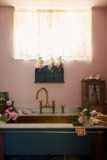 A Small Tour of Pearl Lowe's Stunning deVOL Laundry Room - The Nordroom