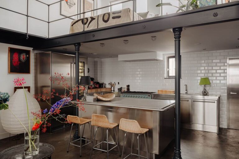 An Industrial Loft Apartment in Amsterdam - The Nordroom