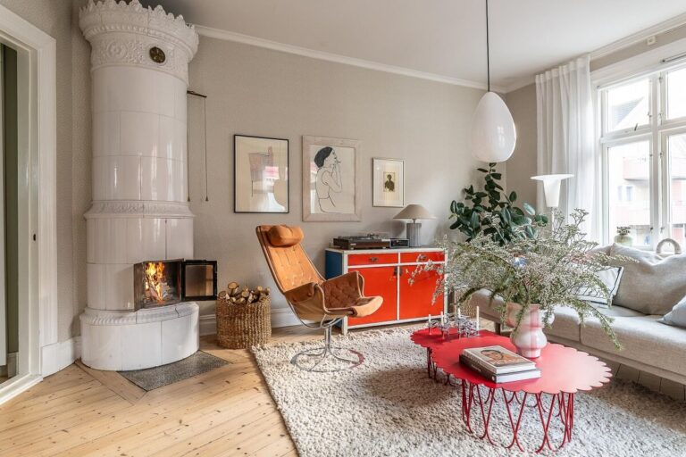 Primary Color Accents in a Light Swedish Apartment - The Nordroom