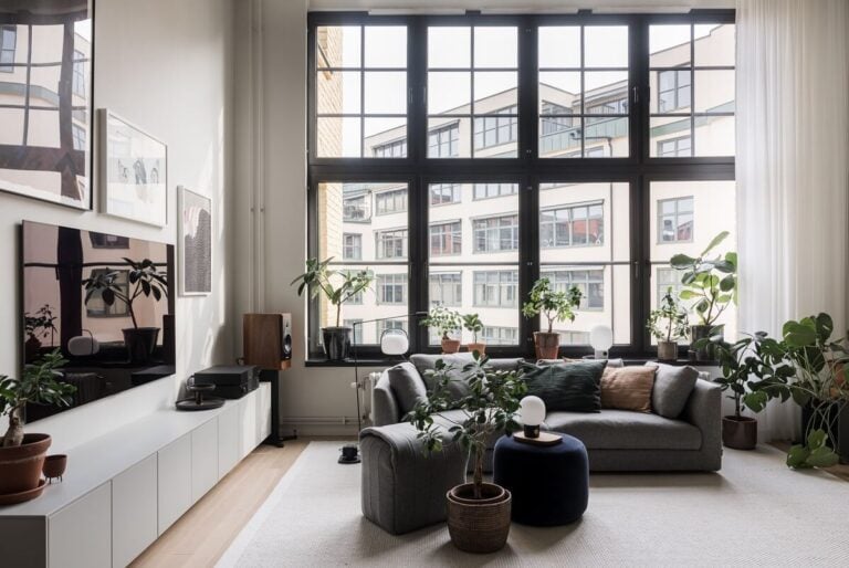 A Monochrome Loft with High Ceilings and Art - The Nordroom