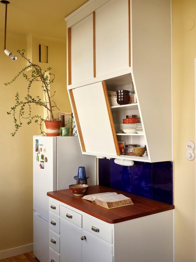 A Swedish Apartment with a Restored Original Kitchen - The Nordroom