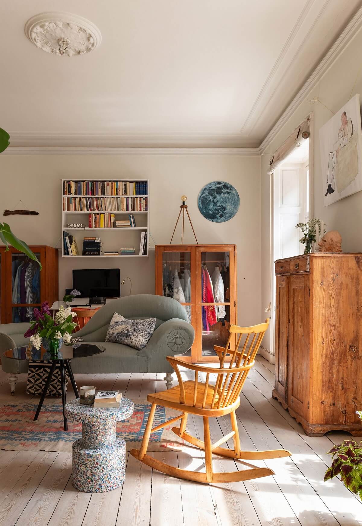 Light and Charming Rooms in a Historic Stockholm Apartment - The Nordroom