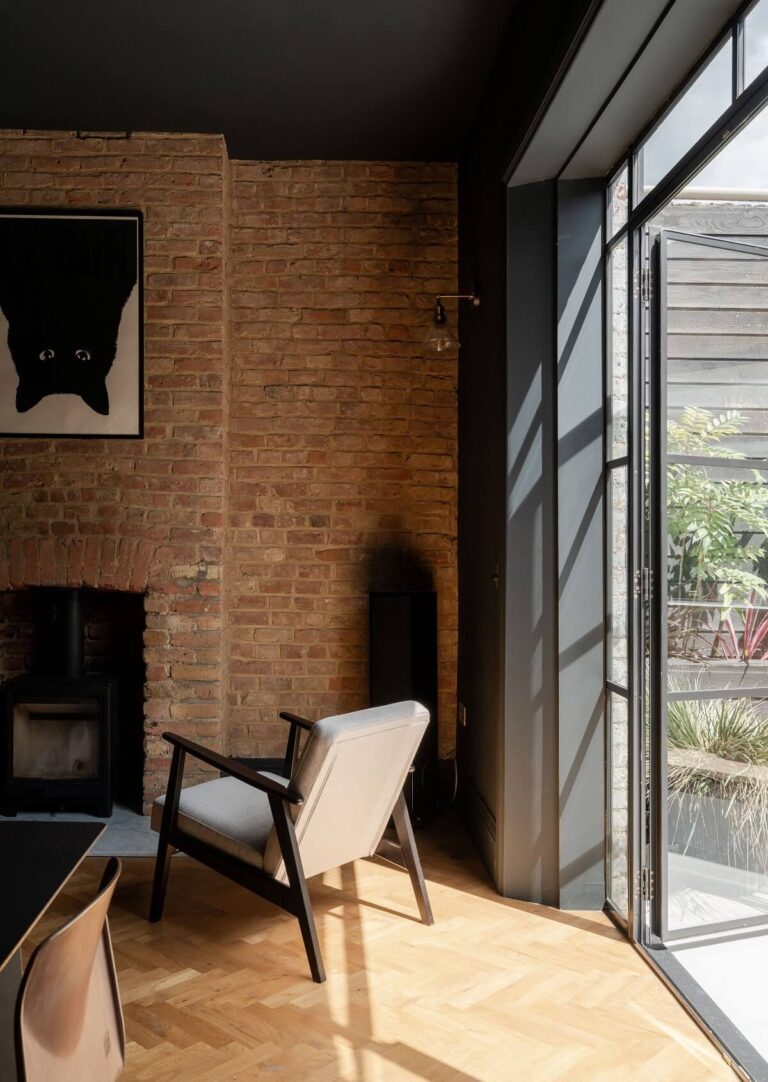 A Stunning Color Palette in an Extended Edwardian House in London - The ...