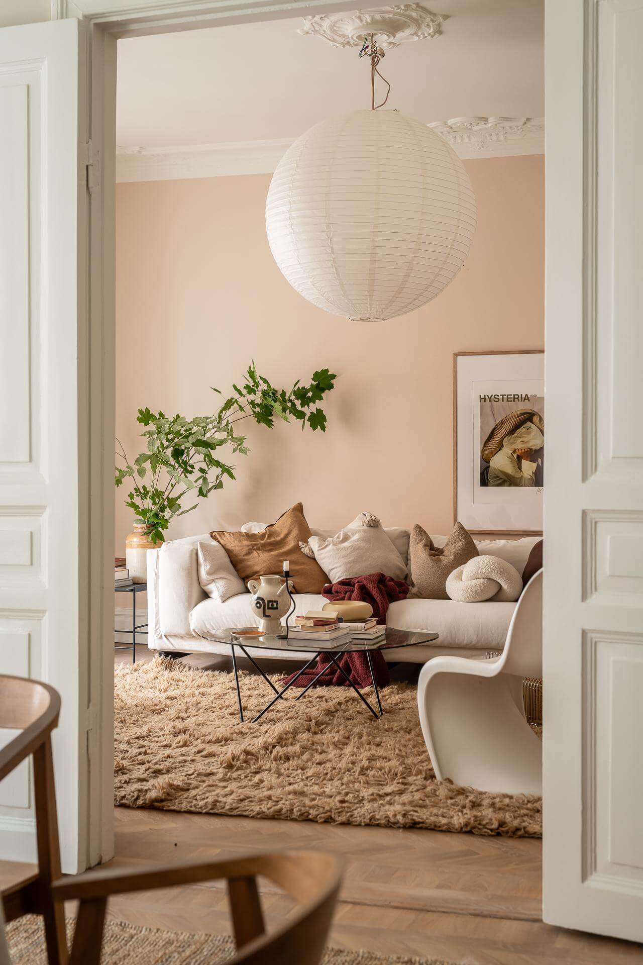 Living Room With Pink Walls