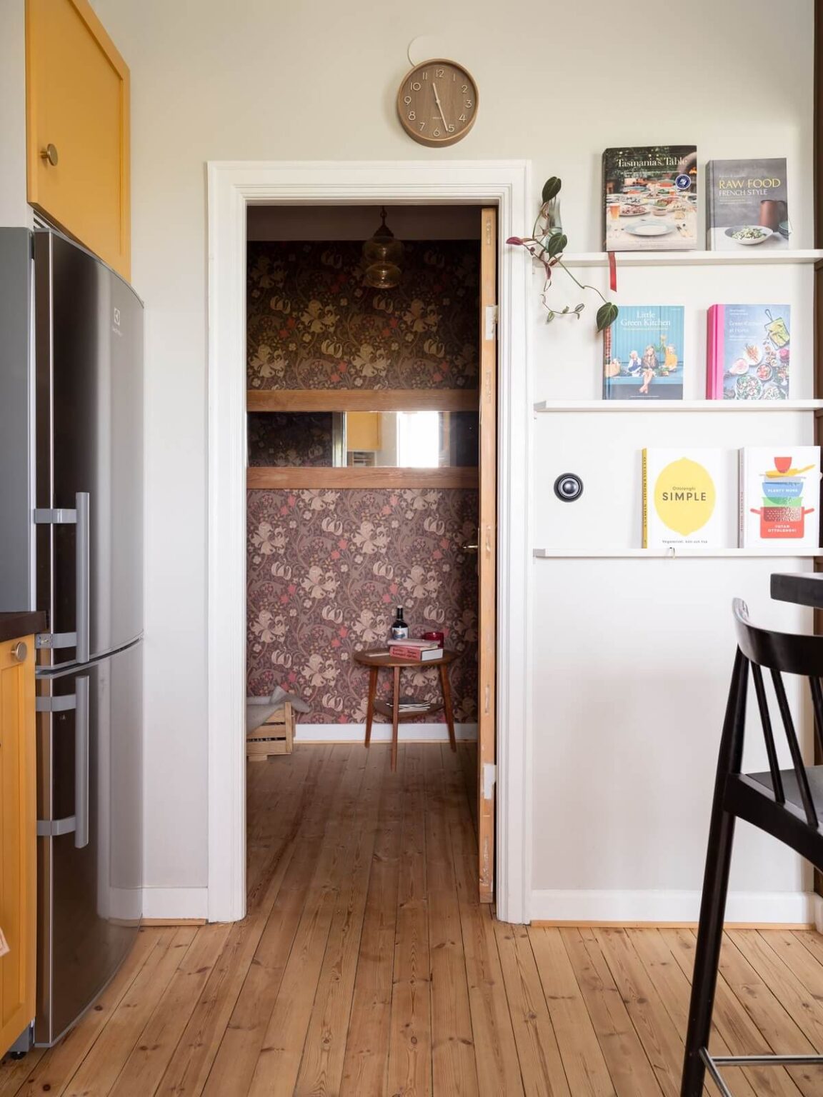 A Small Apartment with an Ochre Yellow Kitchen - The Nordroom