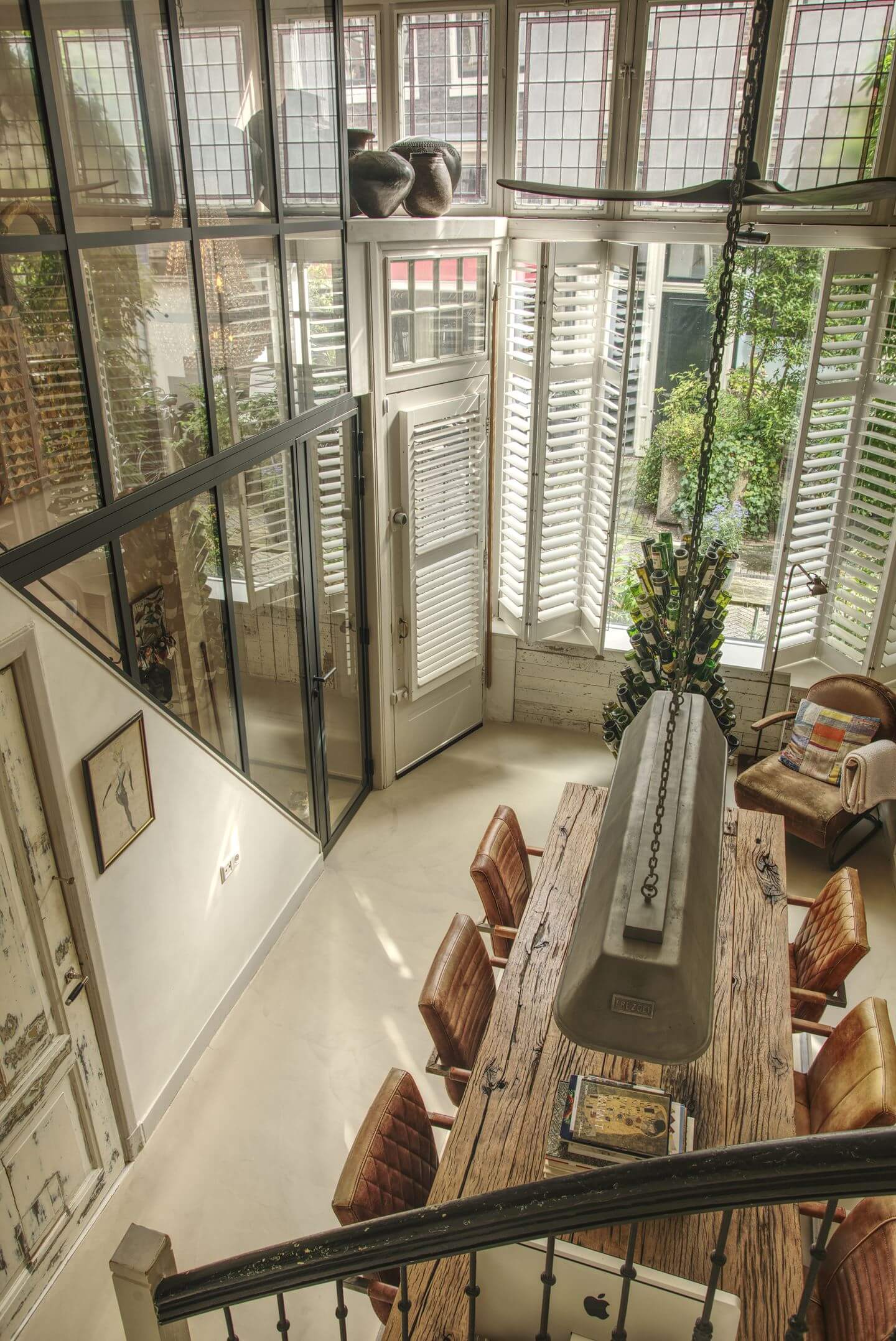A Charming Amsterdam Townhouse with a Cozy Roof Terrace - The Nordroom