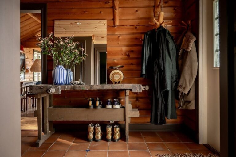 A Warm Scandinavian Log House with a Green Roof - The Nordroom