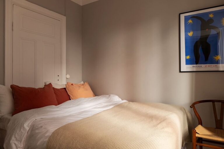 Sober Colors in a Small Renovated Stockholm Apartment - The Nordroom