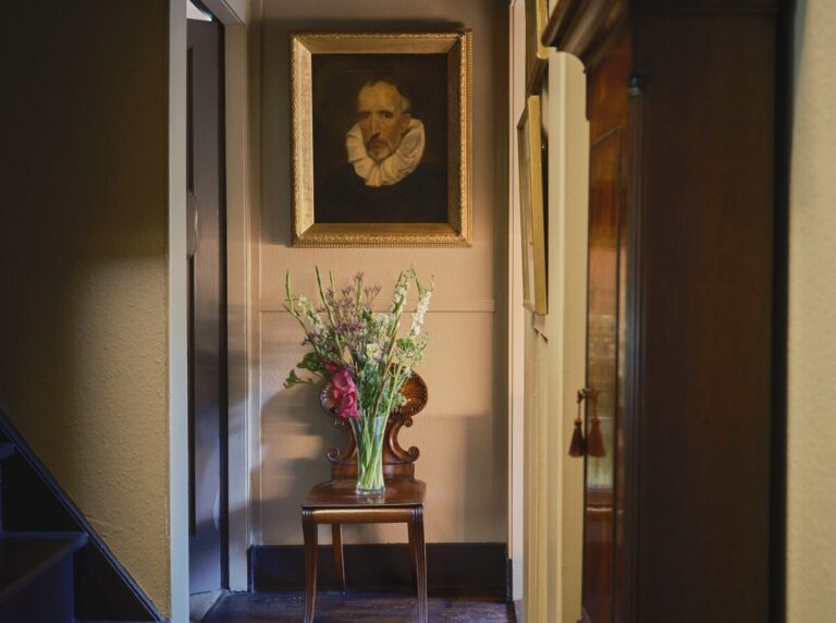 A Carefully Restored Arts and Crafts House and Garden in Scotland - The ...