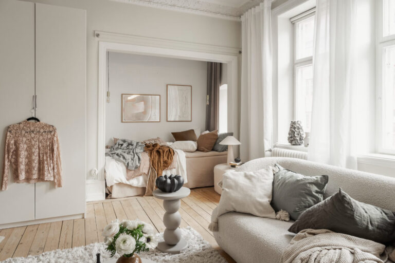 A Stylish Studio Apartment with Period Features and Large Windows - The ...