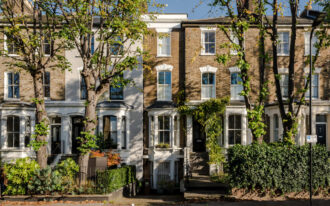 A Modern Apartment in a London Victorian House - The Nordroom