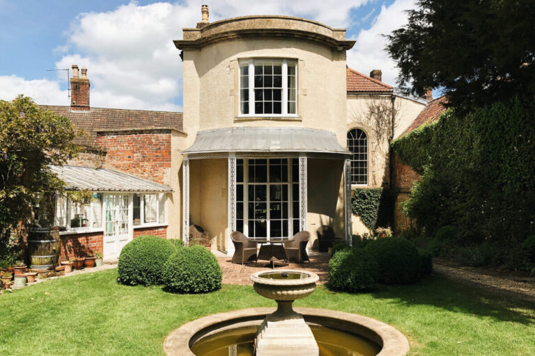 Period Features and Color in a Pretty Georgian House - The Nordroom