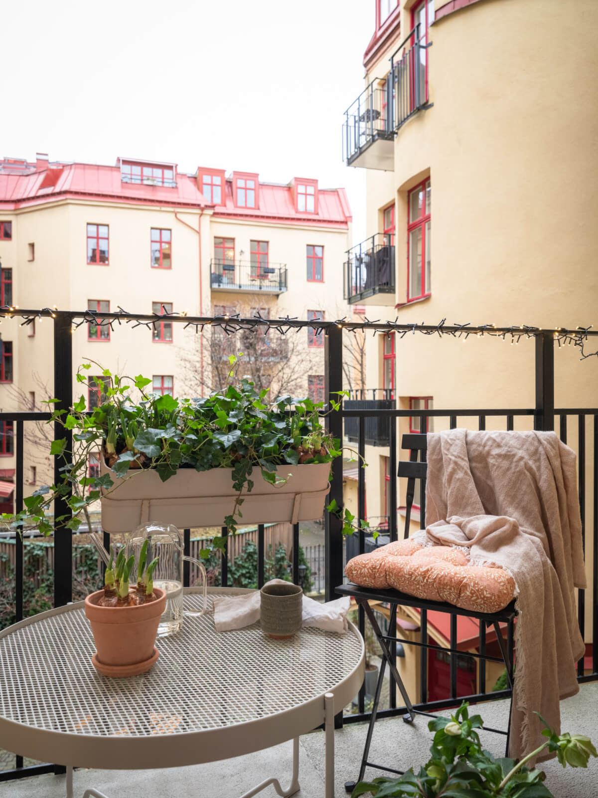 A Calm Color Palette in a Charming Swedish Apartment - The Nordroom