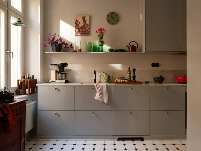Revisiting a Bright Scandi Apartment with a Gray Kitchen - The Nordroom