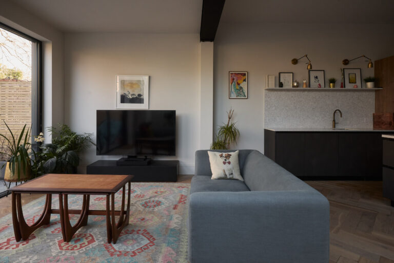 A Beautiful Extended Edwardian House Blends Period Features with Modern ...