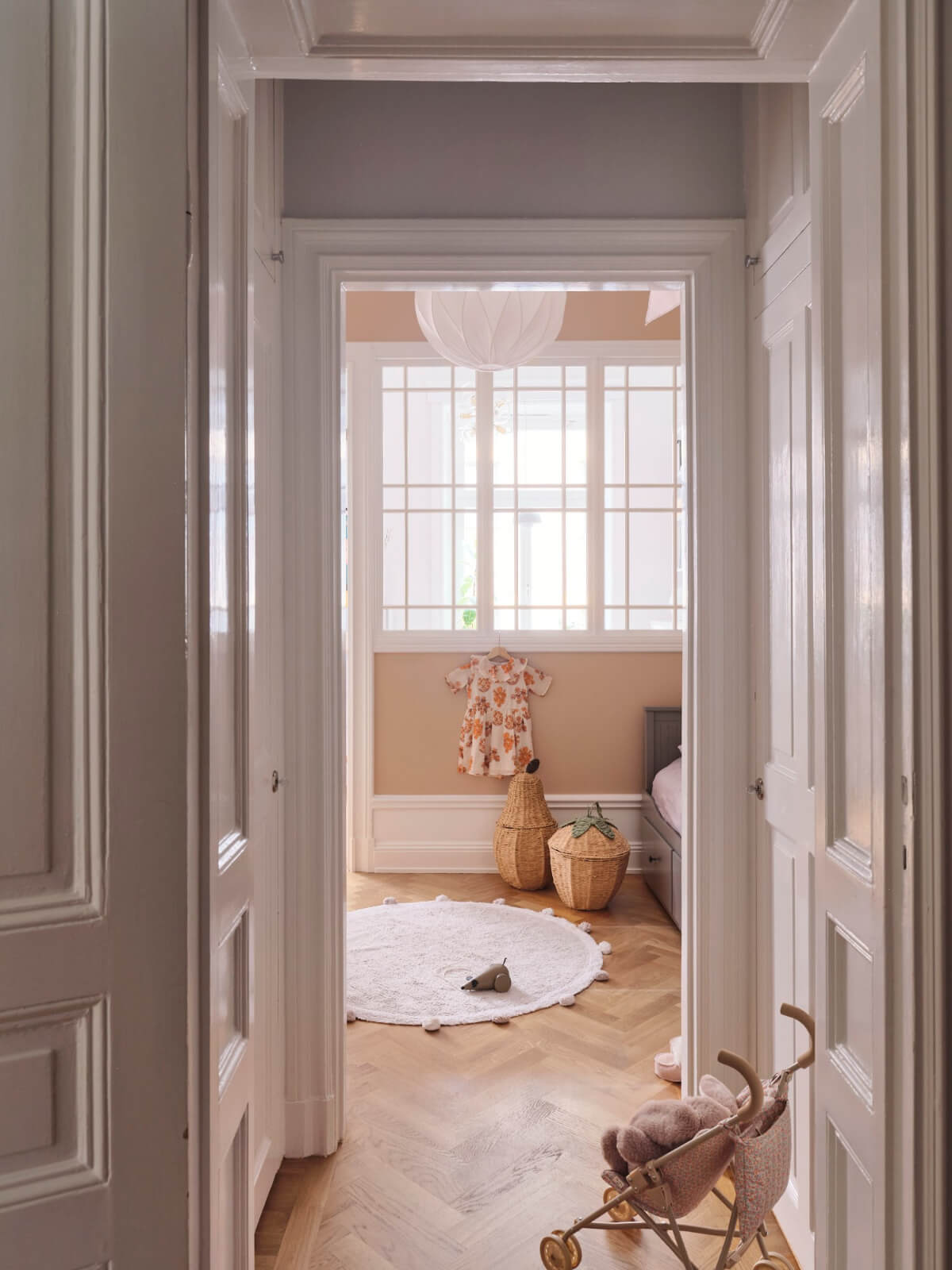 Classic Elements and Light Rooms in a Lovely Family Apartment - The ...