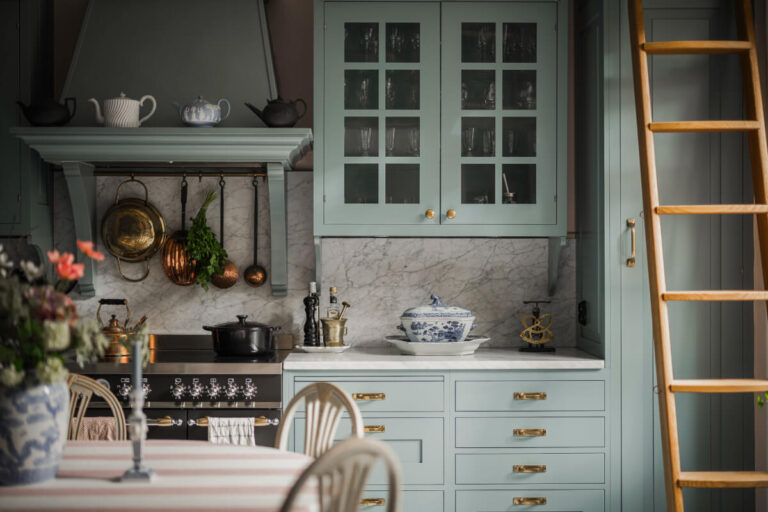 A Spectacular Kitchen and Antiques in a Late 19th-Century Apartment ...