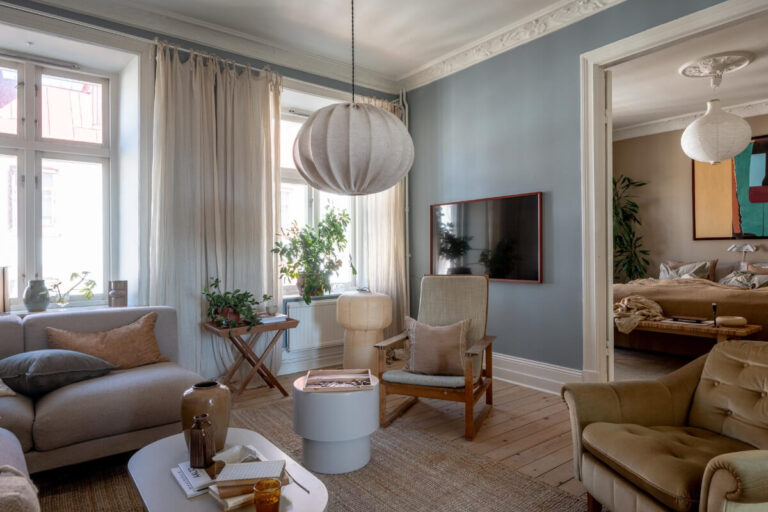 A Natural Color Palette, Period Features, & Grand Rooms in a Swedish ...