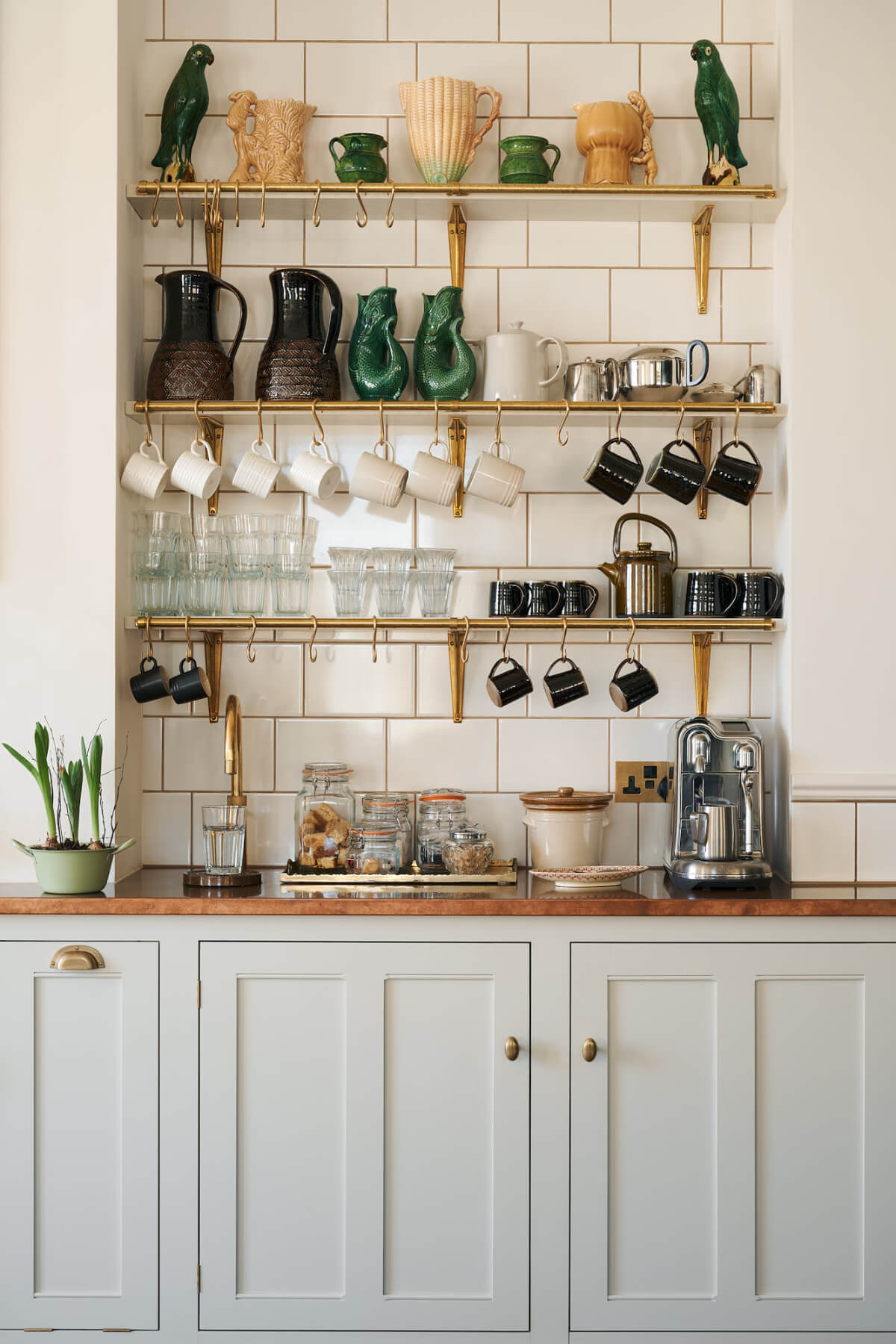 A North Downs Home with Four Magnificent Rooms Designed by deVOL - The ...