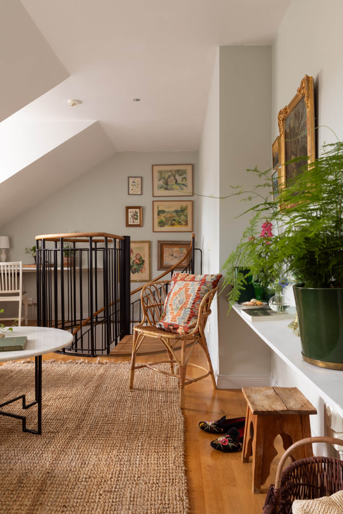 Antiques and Modern Additions in a Cozy Top Floor Duplex Apartment ...