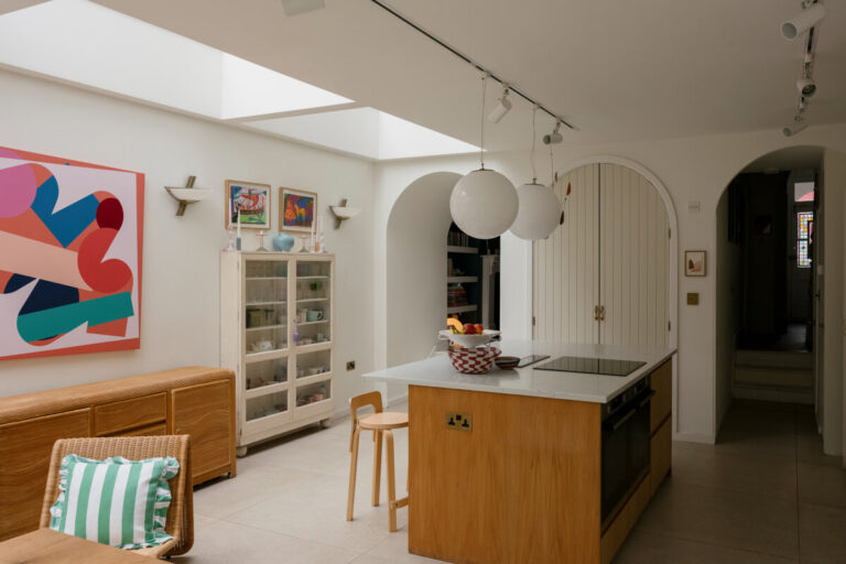 A Victorian Family House with a Tuscan-Inspired Kitchen Extension - The ...