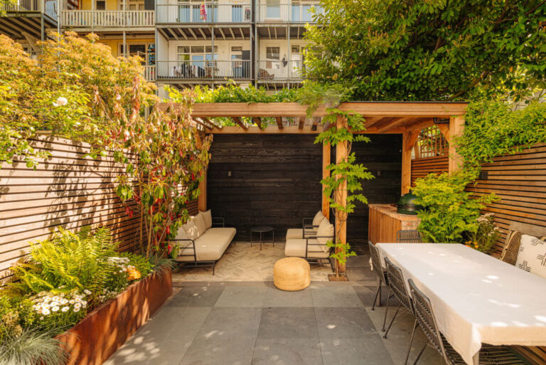 A Ground Floor Duplex Apartment with a Beautiful Modern Garden - The ...