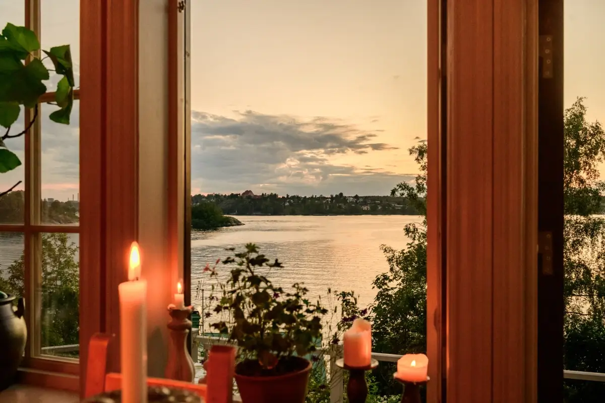 A Beautiful Pink Villa Overlooking the Stockholm Archipelago - The Nordroom
