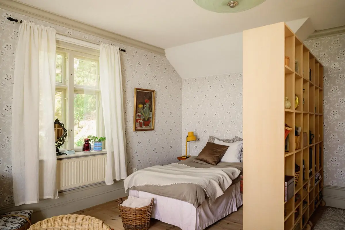 A Beautiful Pink Villa Overlooking the Stockholm Archipelago - The Nordroom