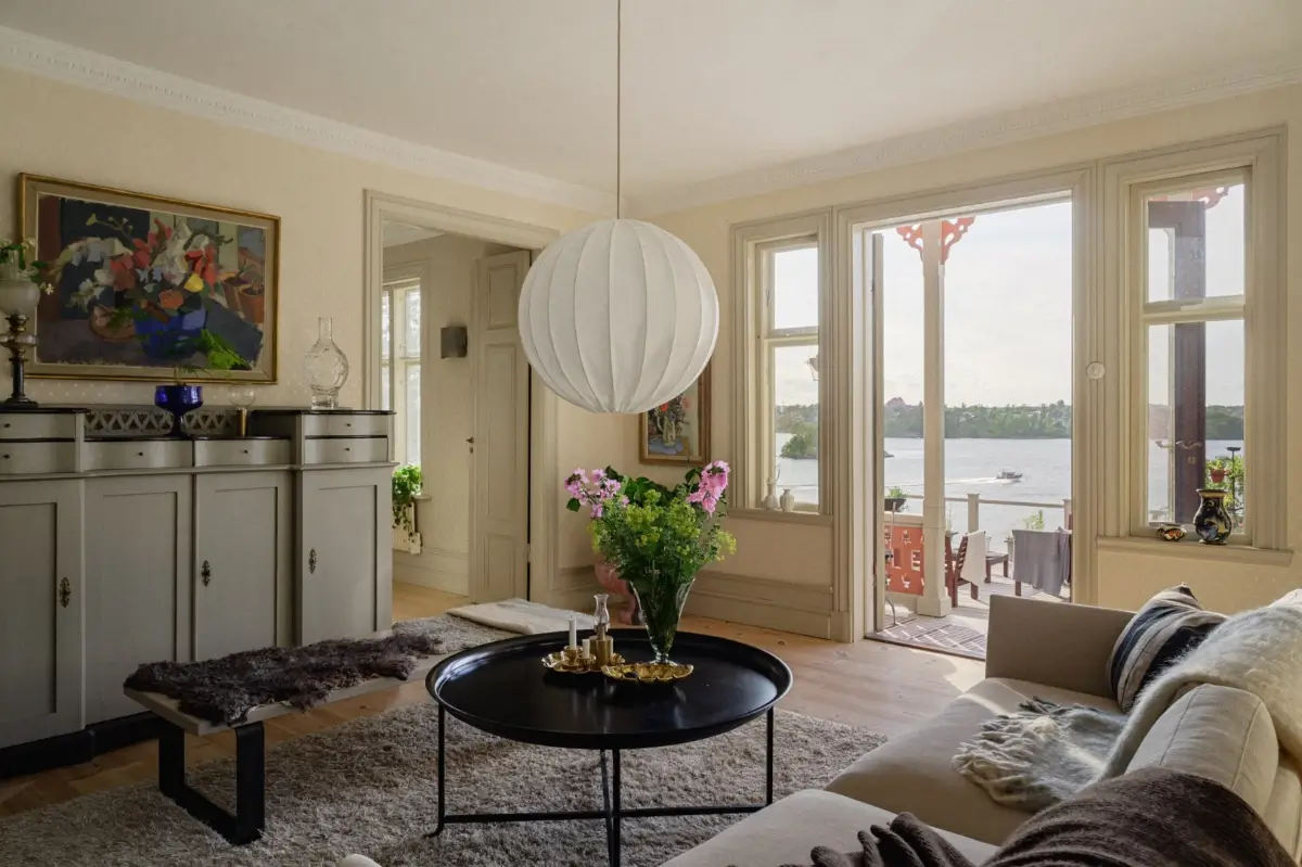 A Beautiful Pink Villa Overlooking the Stockholm Archipelago - The Nordroom